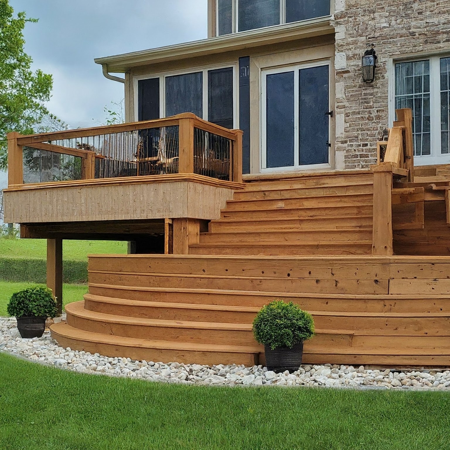 Deck Contractors Near Me ⋆ Lexington Deck & Siding